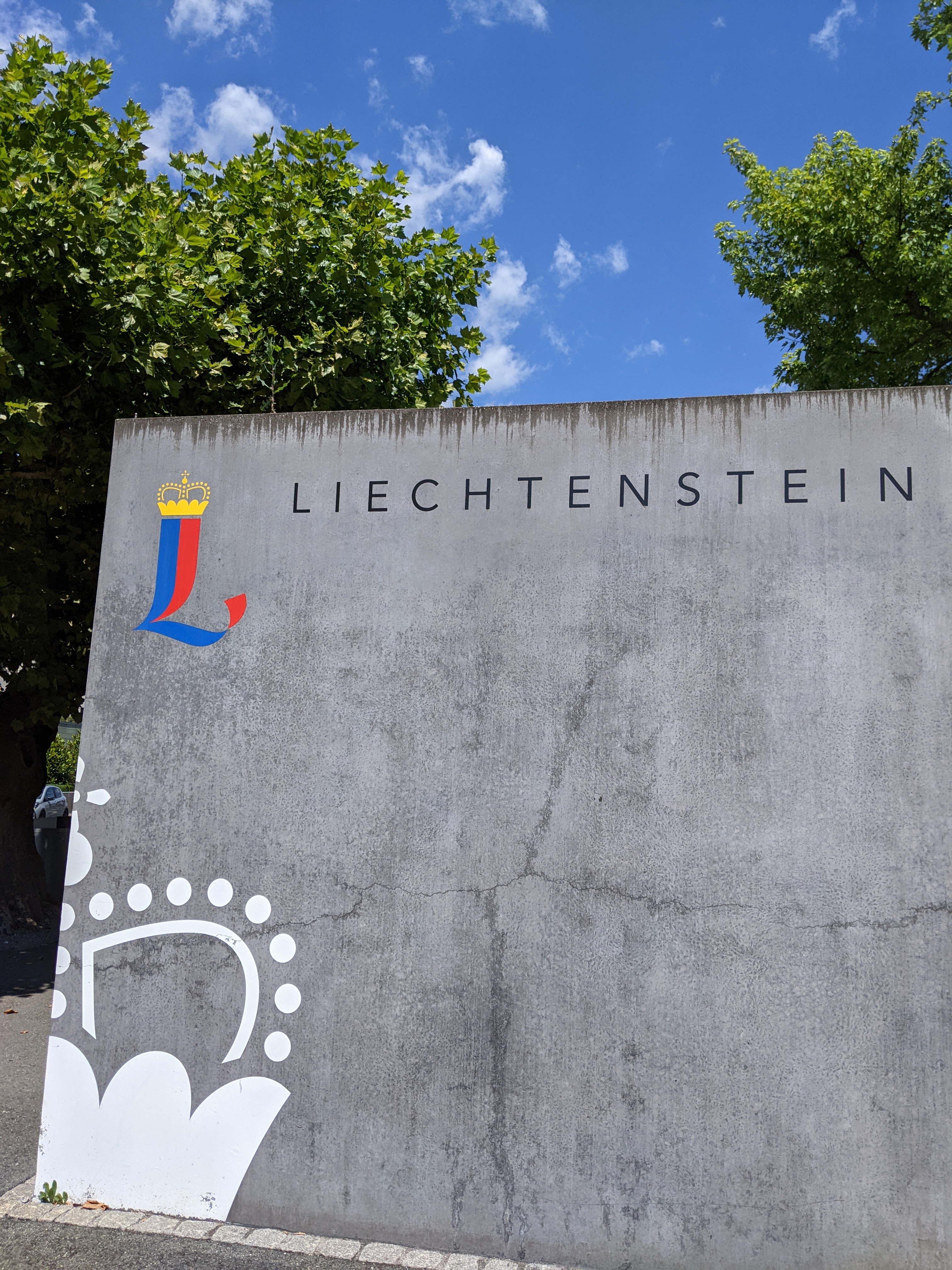 Liechtenstein – flagsandforks